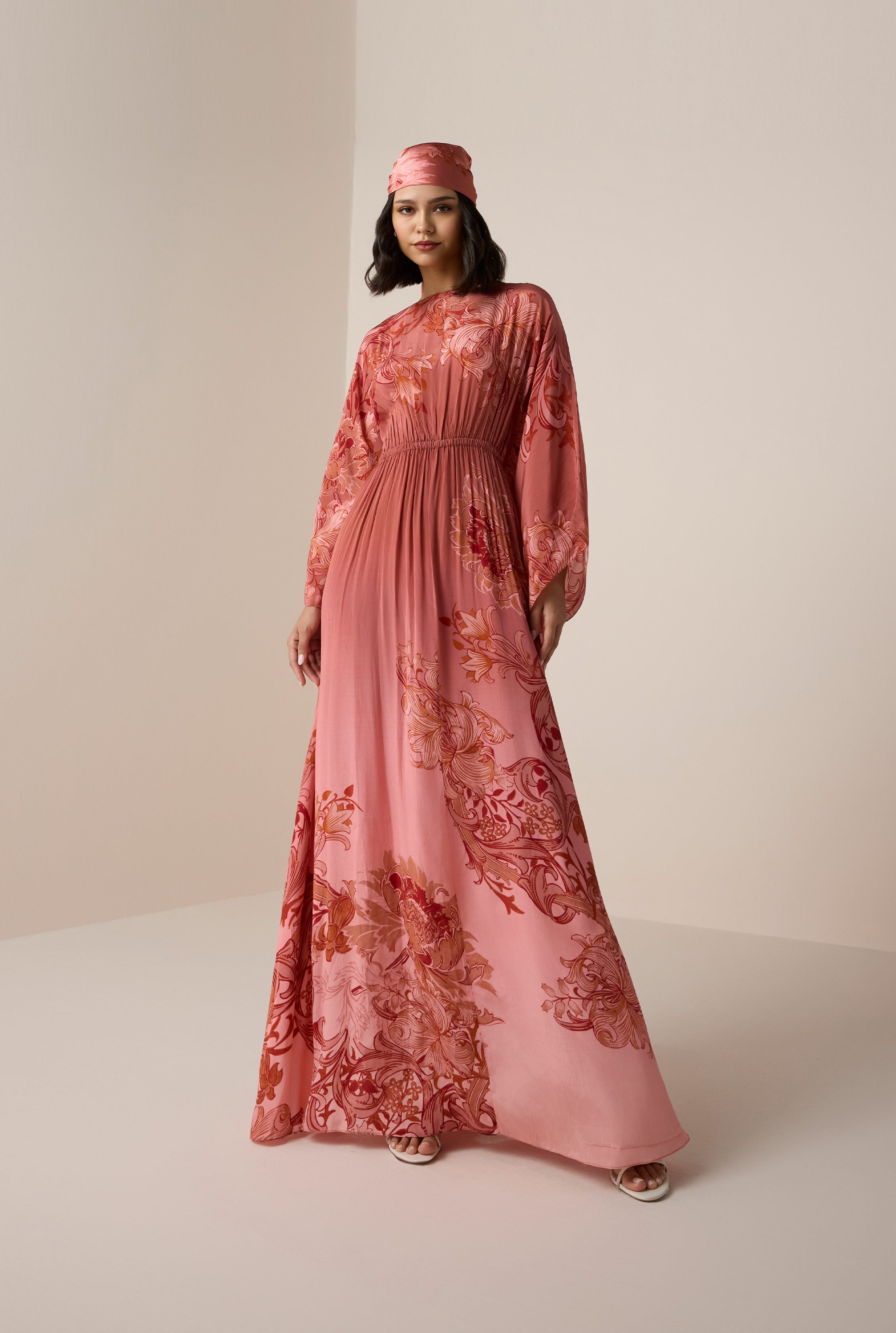 Vine Kaftan keeps a modest, lasting grace for measured moments ...