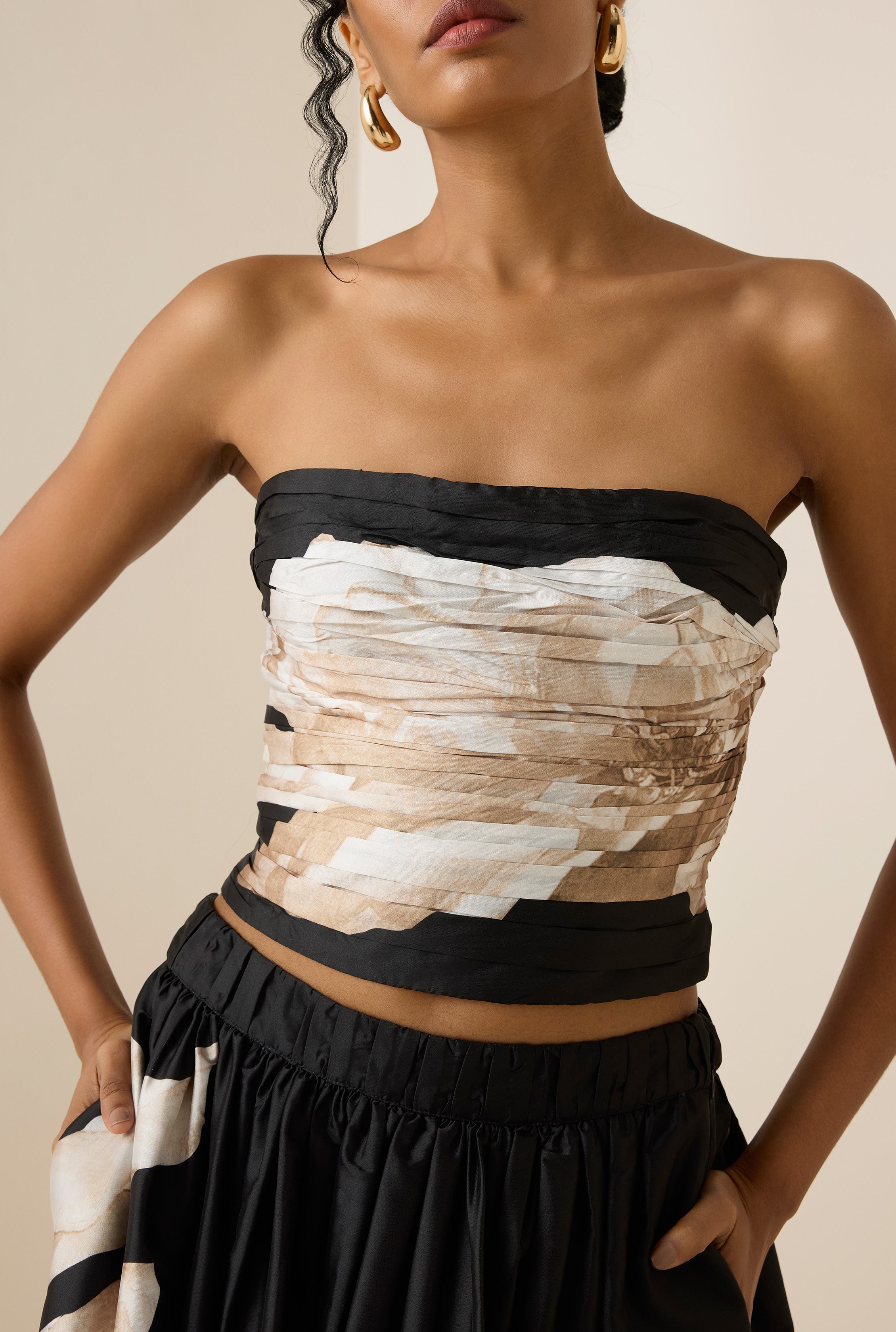 Niru Bustier – Hemant & Nandita - India